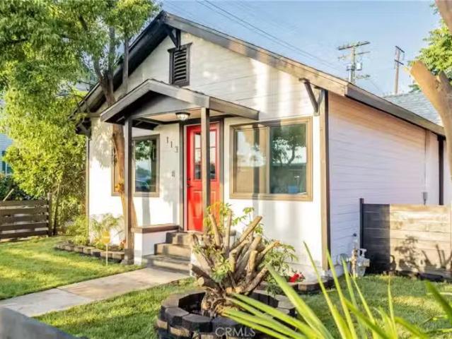 113 S MALCOLM AVE, ONTARIO, CA 91761 Single Family Residence F.