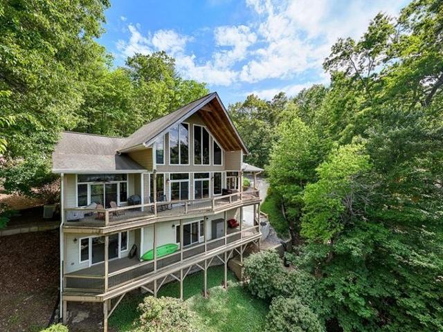 113 Snowbird Trl, Robbinsville, NC 28771