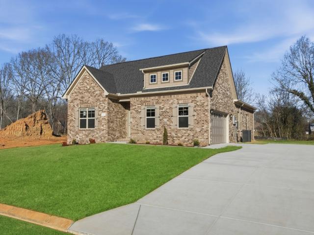 113 Sagewood Dr, Tullahoma, TN 37388 | MLS #2986 | Compass