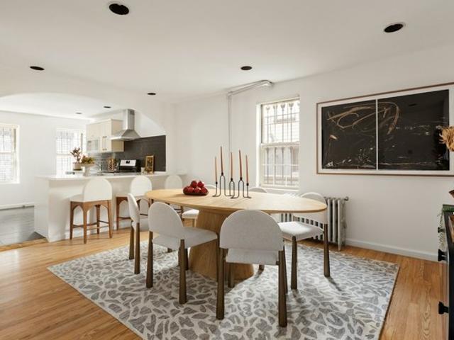 113 Schaefer St, Brooklyn, NY 11207