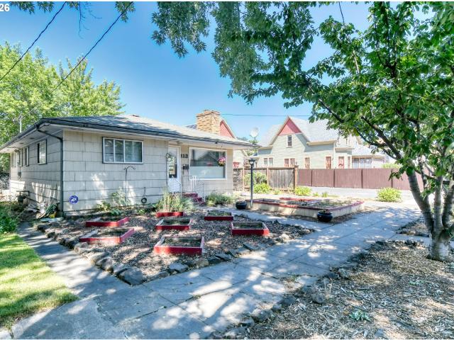 113 SE 7TH ST