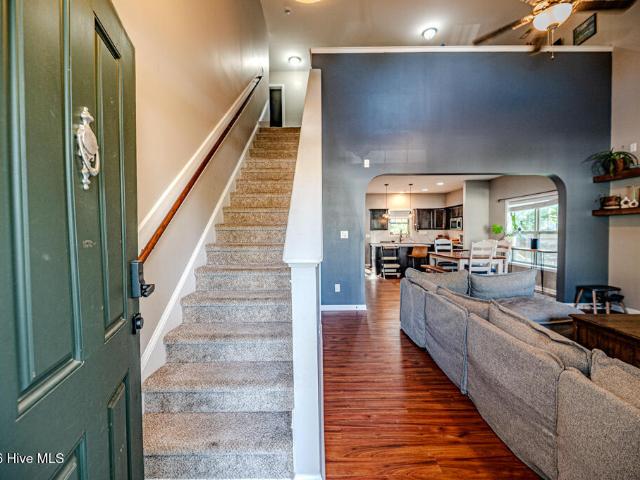113 Sedgewood Court