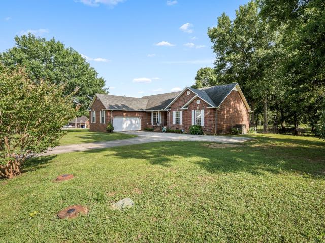 113 Stonegate Circle