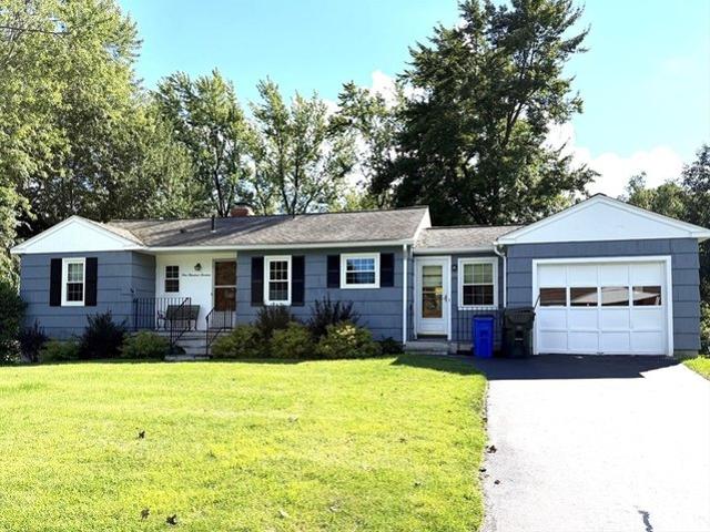 113 Stoneleigh Rd, Holden, MA 01520