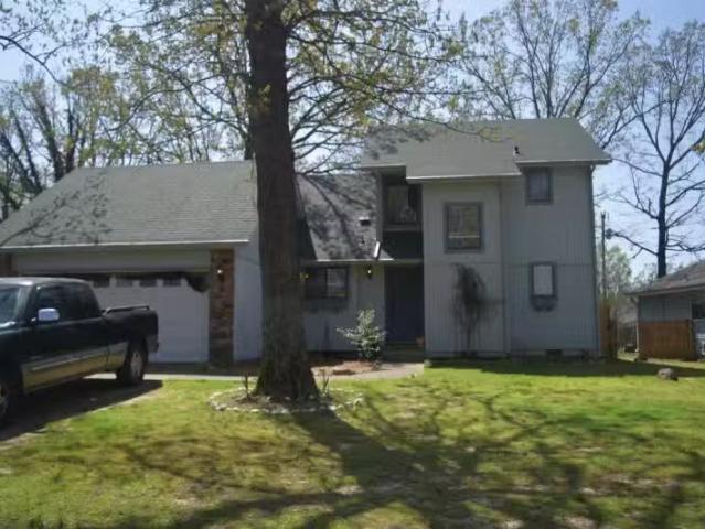 113 SUGAR MAPLE DR, SHERWOOD, AR 72120 Single Family Residence.
