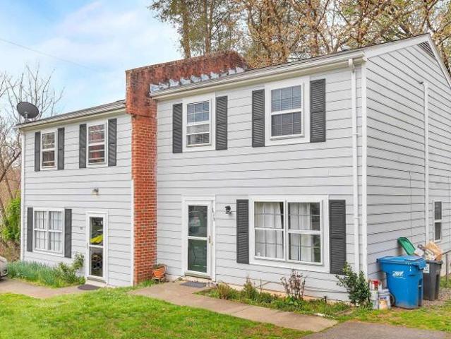 113 Summit St #113, Charlottesville, VA 22903