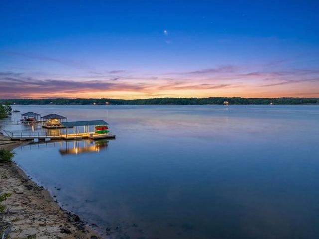 113 Sunset Dr, Clarksville, VA 23927