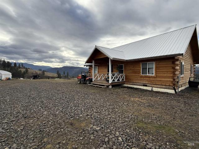 113 Sweetwater Dr