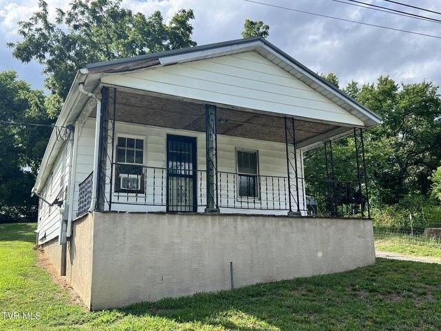 113 Sycamore St, Greeneville, TN 37745