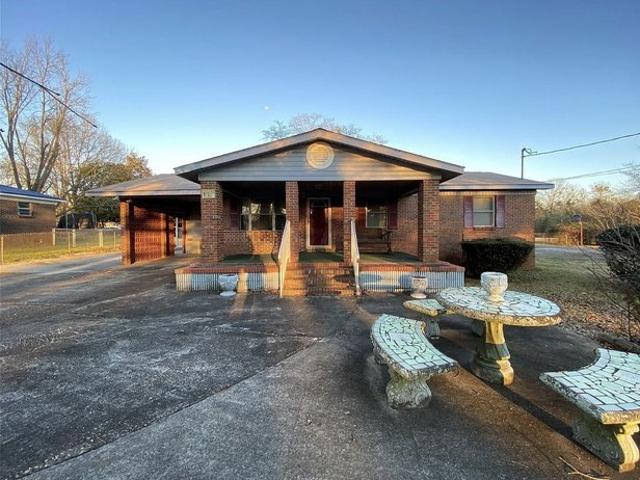 113 Paul St, Enterprise, AL 36330