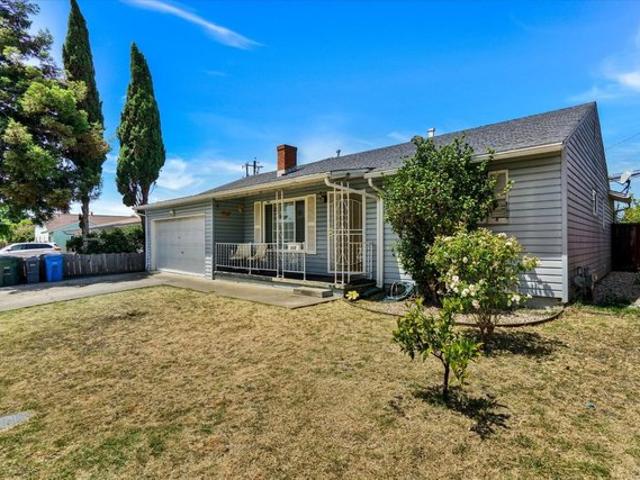113 Parkwood Dr, Vallejo, CA 94591