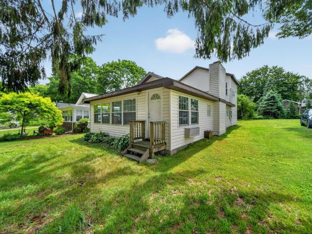 113 PEACH Street