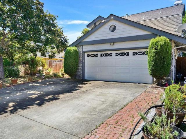 113 Pierre Ct