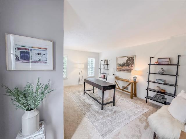 113 Pine Creek Dr
