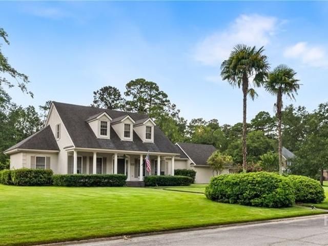 113 Pine Lakes Ave, Savannah, GA 31405