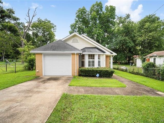 113 Playground St, Livingston, AL 35470