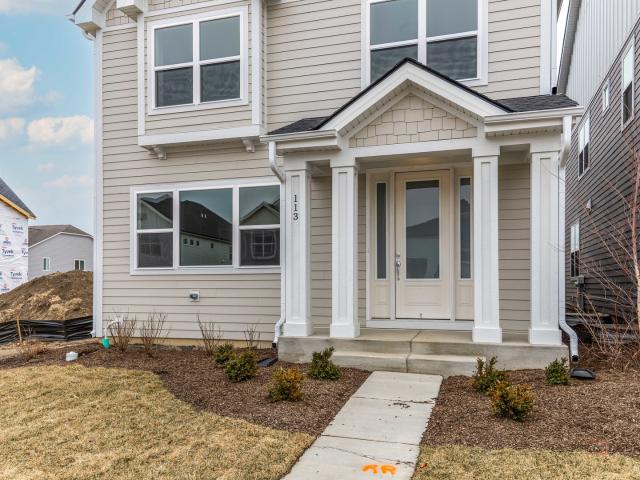 113 Roman Ln, Hawthorn Woods, IL 60047 | MLS #12589 | Compass