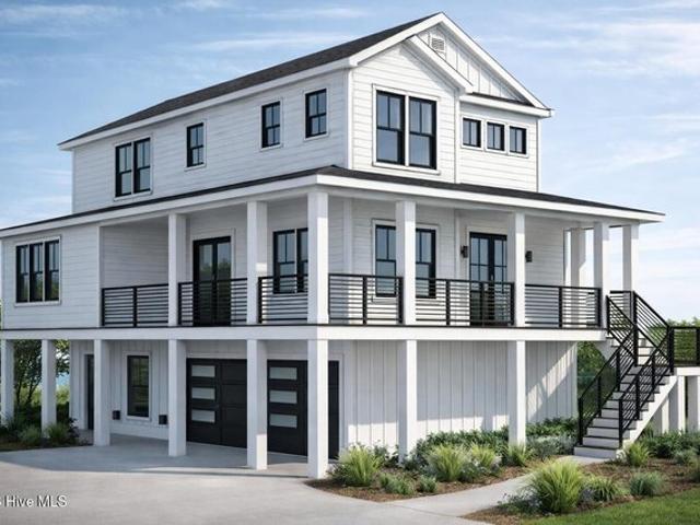 113 Reef Rd, Carolina Beach, NC 28428