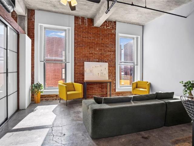 113 W 5th St, Unit 208, Kansas City, MO 64105 | MLS #2587 | Compass