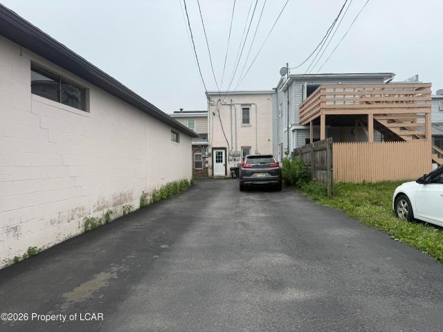 113 W Blaine Street