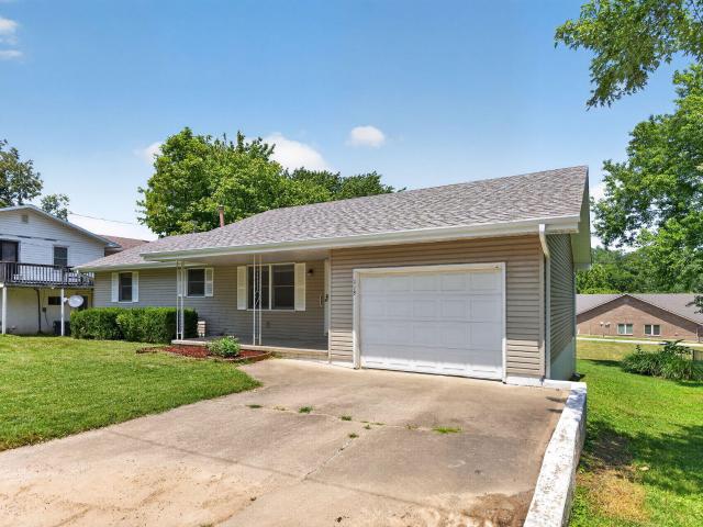 113 W Edgewood Street