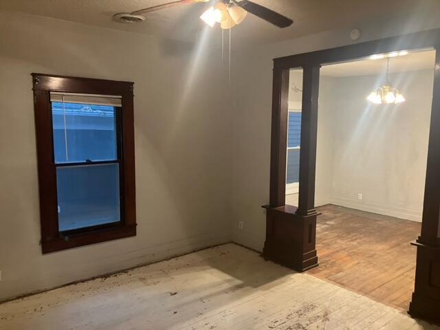 113 W Hickory Street