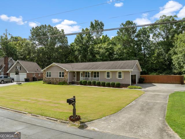 113 Woodvalley Drive SW
