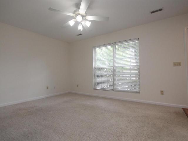113 Waterbury Ct