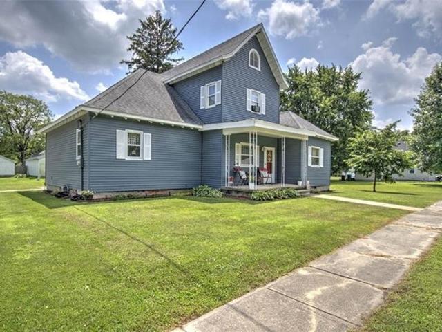 113 Wait St, Cerro Gordo, IL 61818