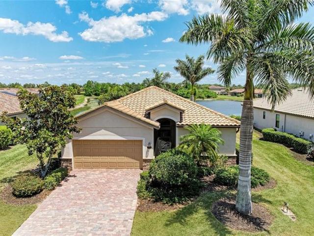 113 Wandering Wetlands Cir, Bradenton, FL 34212