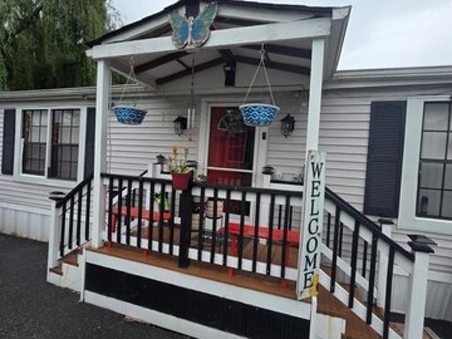 113 White Birch Trl, Bloomingburg, NY 12721