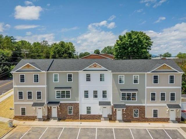 113 Willowstone Ct, Harrisonburg, VA 22801