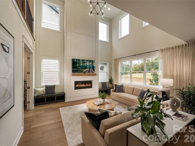 113 Windy Dell Drive