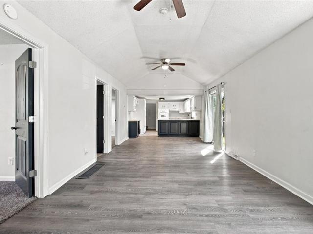 113 Topping Avenue