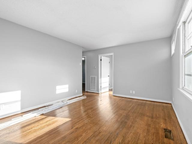 113 Tandy Dr # B