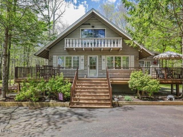 113 Timber Ridge Cir, Greentown, PA 18426