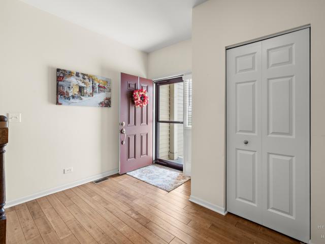 113 Valencia Parkway