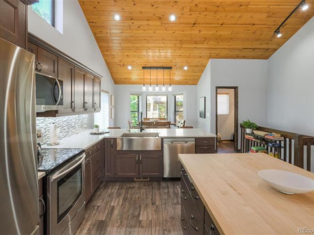 113 Village Point Drive