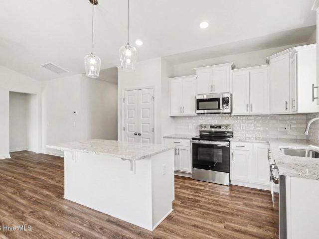 113 Yardley Dr, Smithfield, NC 27577 | MLS #100564