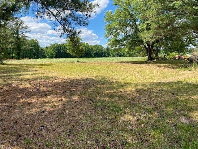 11443 Whitehead Rd, Branchville, VA 23828