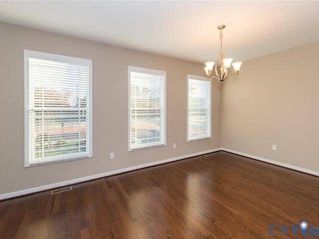 11443 Hayloft Lane