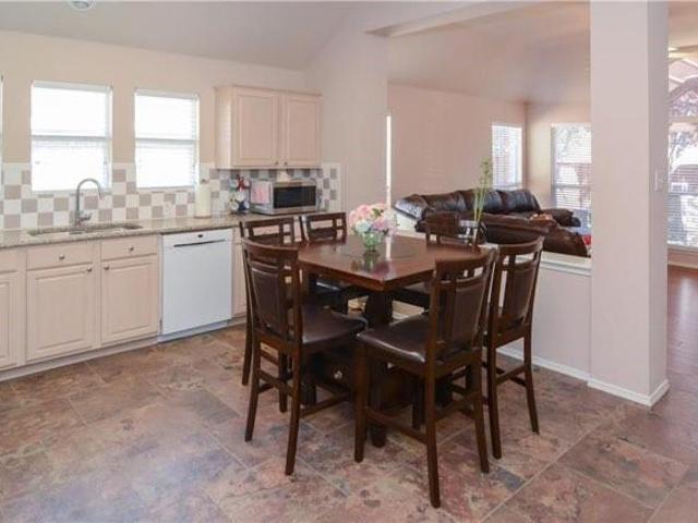 11440 Clover Knoll Drive
