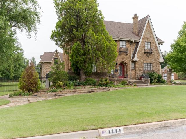 1144 NW 38th Street