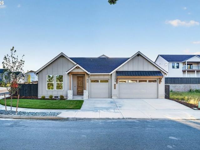 1144 N 41st Pl, Ridgefield, WA 98642