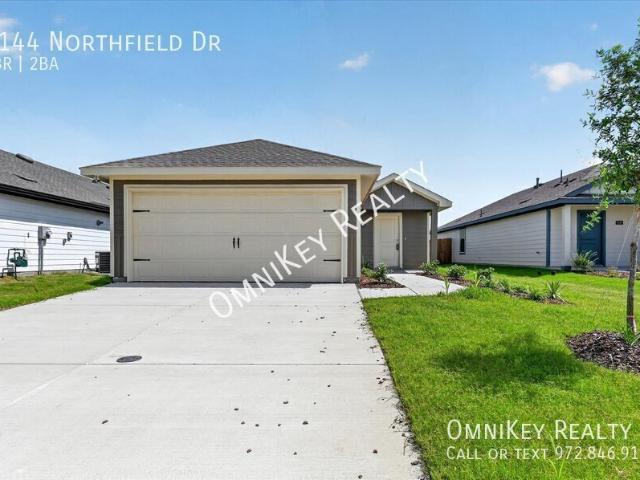 1144 Northfield Dr, 3 beds, 2 full baths