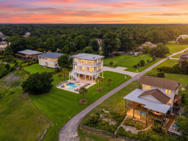 1144 Avila Drive