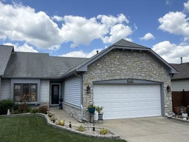 1144 Barbara Dr, Greenwood, IN 46143