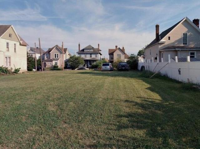 1144 E Hildreth St, Columbus, OH 43203