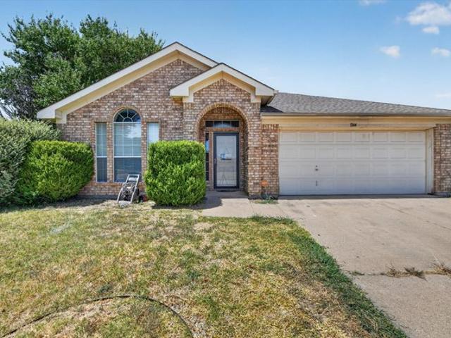 1144 Park Gln, Crowley, TX 76036