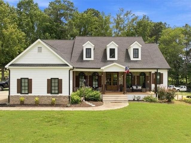 1144 Pine Shadows Dr, Dallas, GA 30157